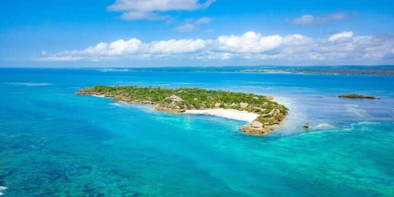 10 Best Islands in Kenya to Visit